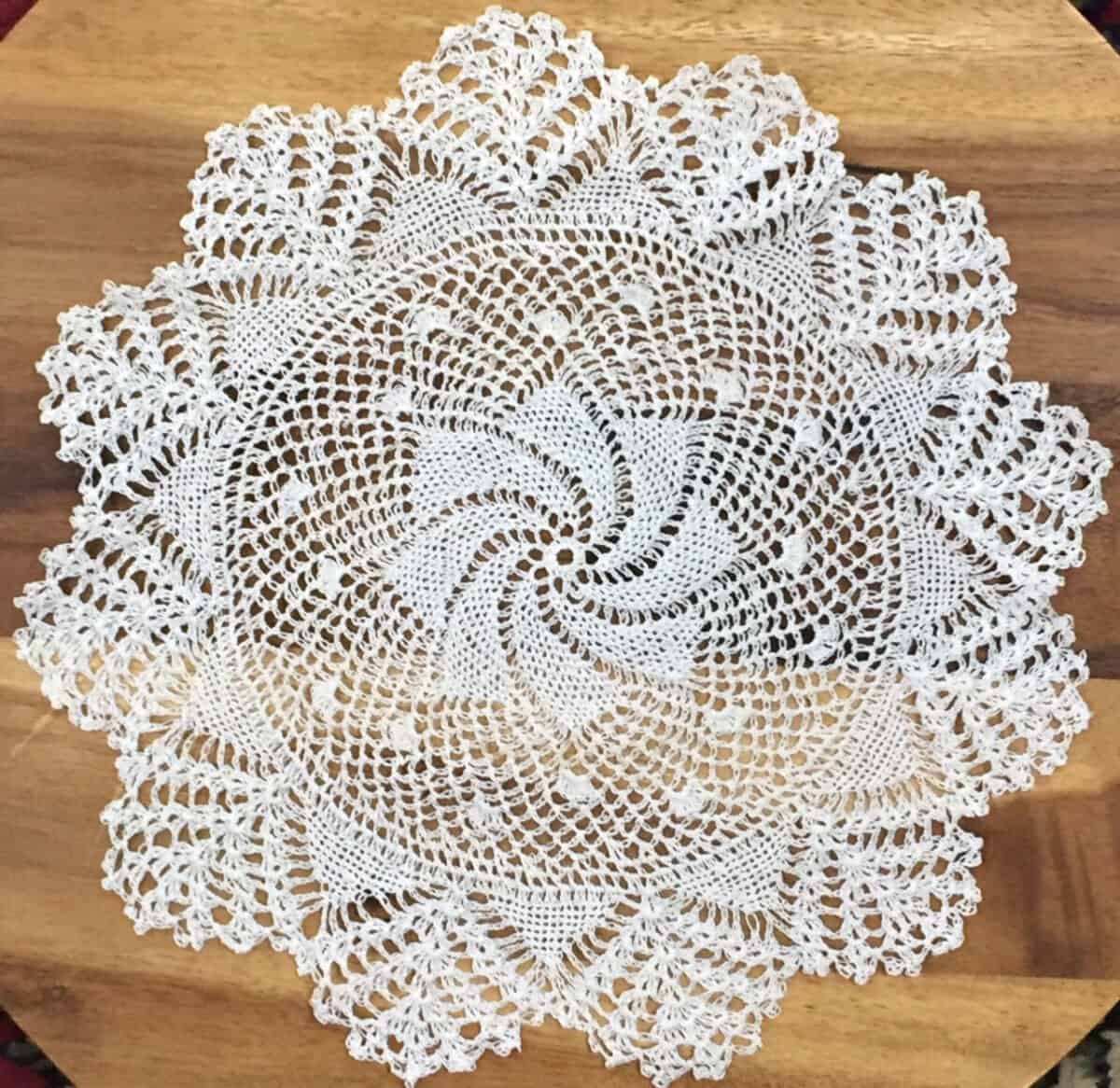 White Doiley - 26cm | Fusspots at Inglewood